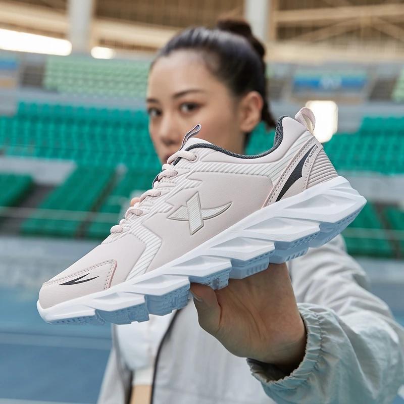 Xtep zapatillas: una marca en expansión | Bucanero Calzados